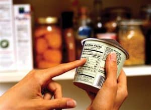 How To Read Food Labels Correctly - OutsideResource
